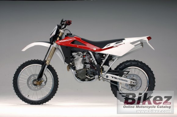 Husqvarna TE450 gallery
